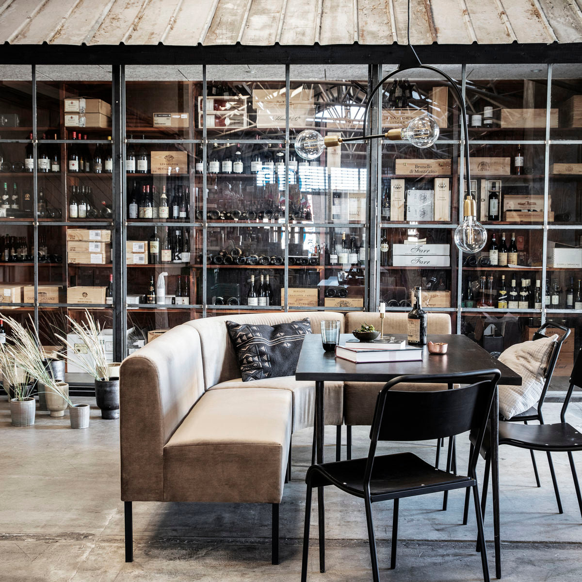 Viseča luč Arc House doctor – FormadomaDesignShop